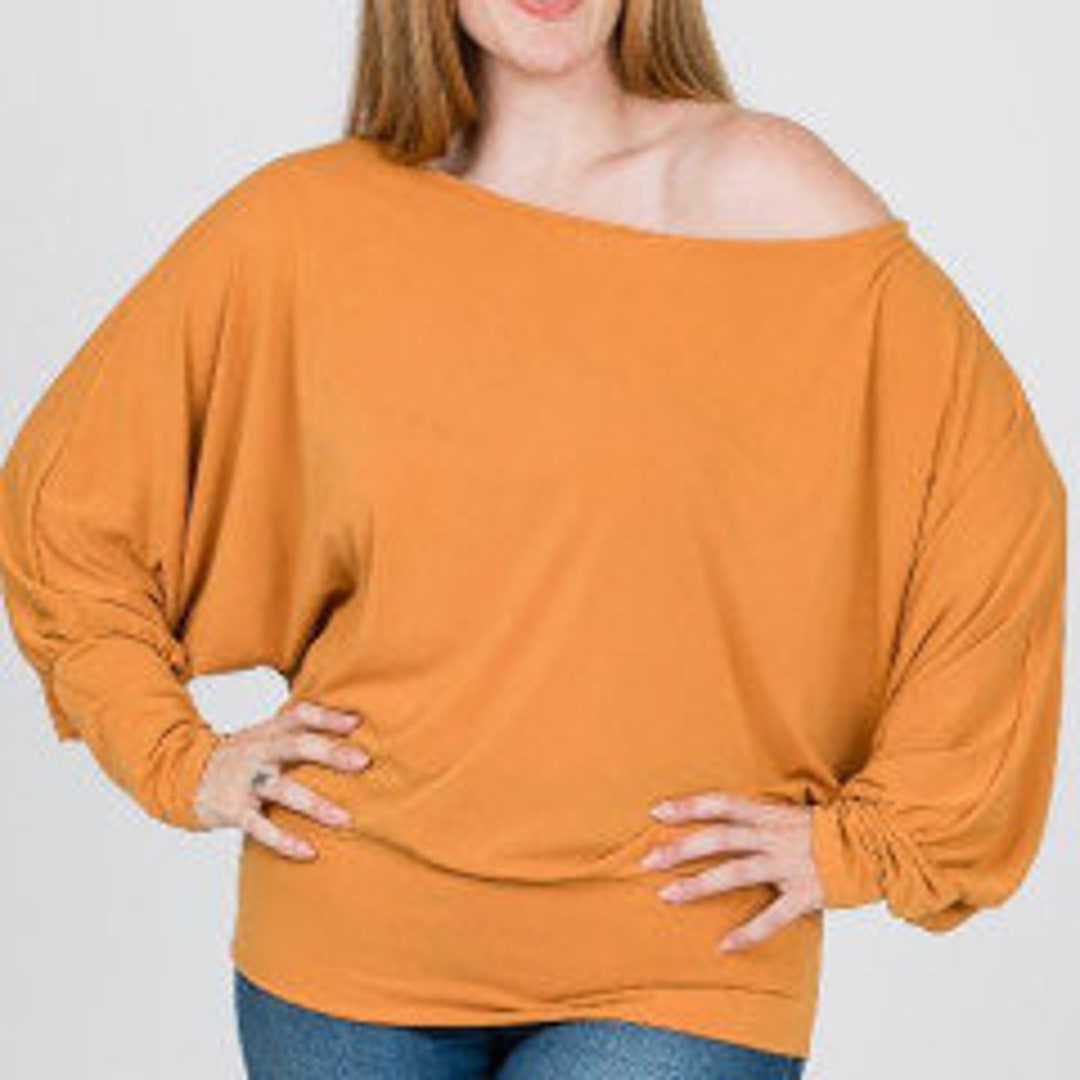 Plus Size Dolman Sleeve Banded Hem Top. - Etsy