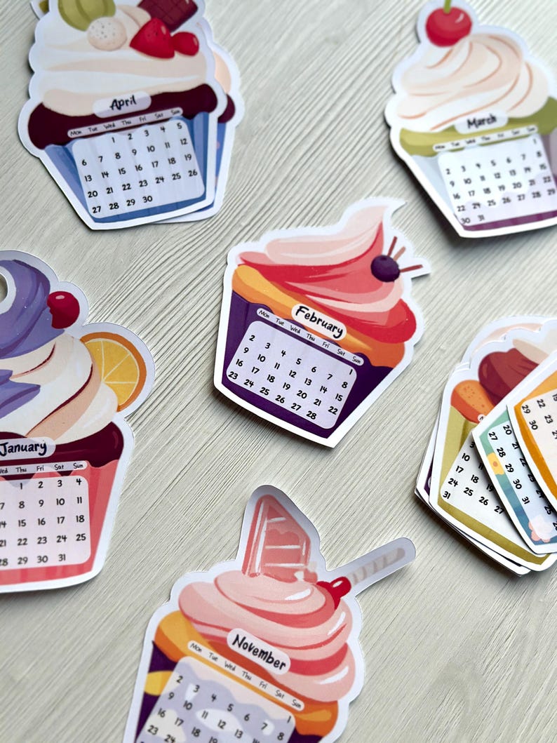 2026 Printable Cupcake Desk Calendar, PNG for Cutting Machine ...