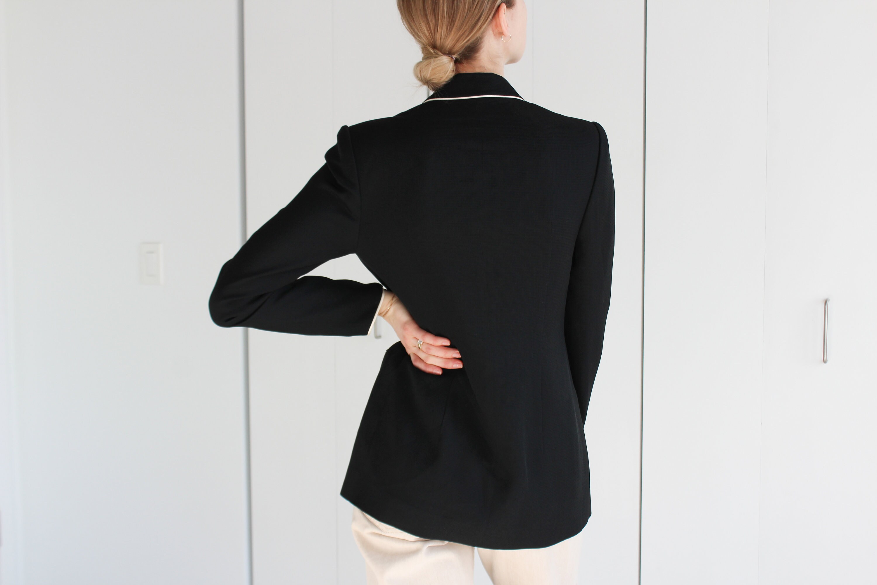 Black Blazer With White Piping Susana Beverly Hills Designer for Women ...