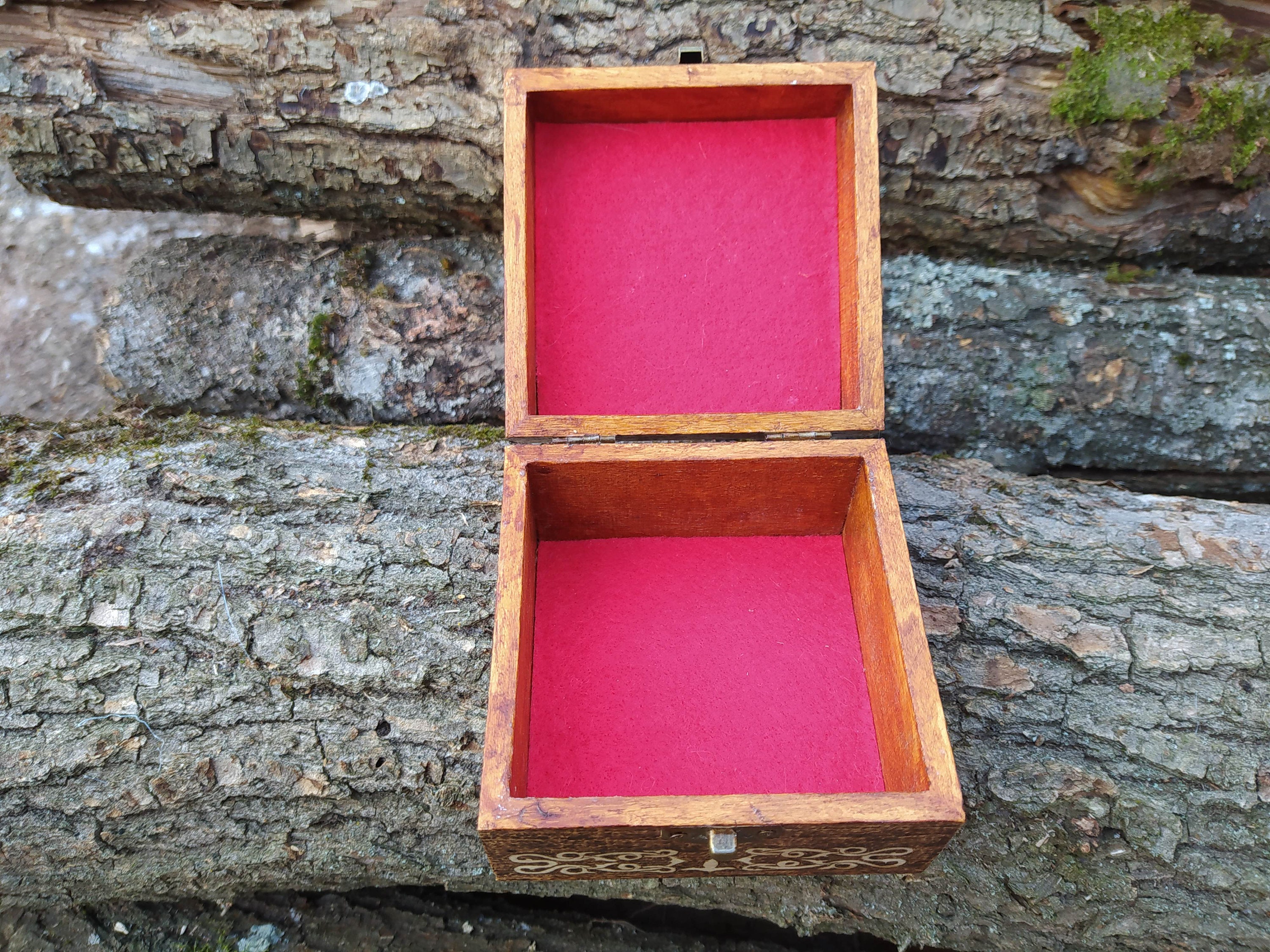 Scandinavian Box Design Celtic Box Design Celtic Knot Gift - Etsy