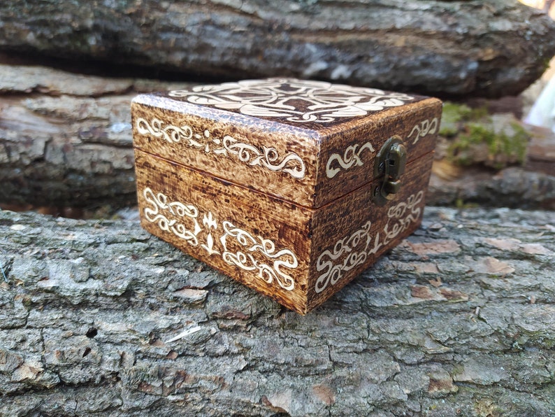 Scandinavian Box Design Celtic Box Design Celtic Knot Gift - Etsy