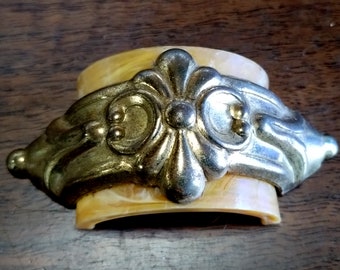 Bakelite Drawer Handles Set of 6 Art Deco Butterscotch Bakelite Cabinet ...