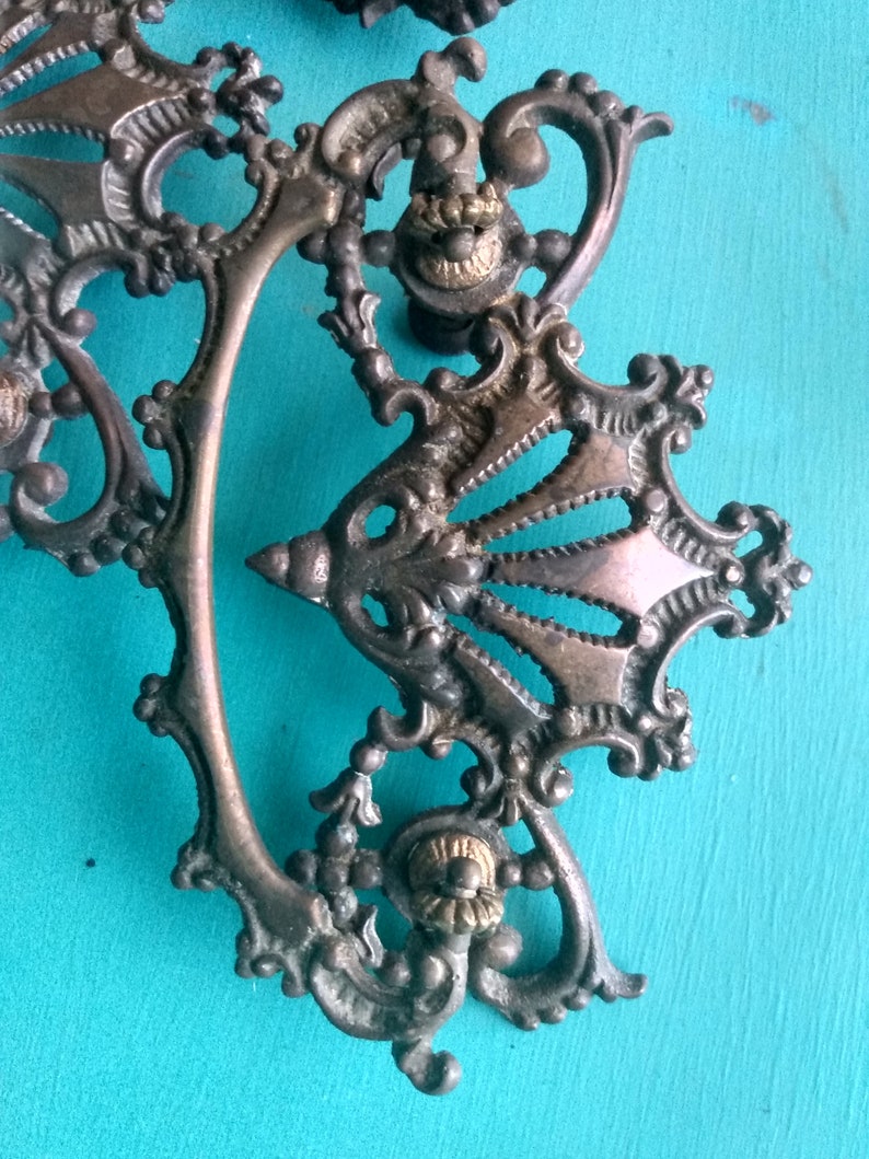 Victorian Drawer Pulls 3 - Etsy