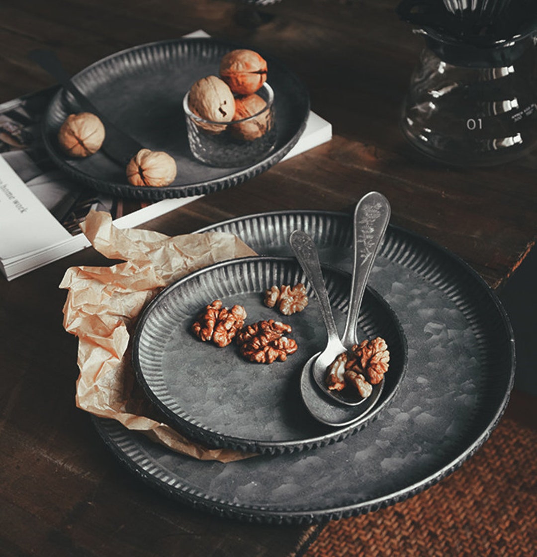 Retro Round Iron Plate - Vintage European Dinning Plate - Etsy