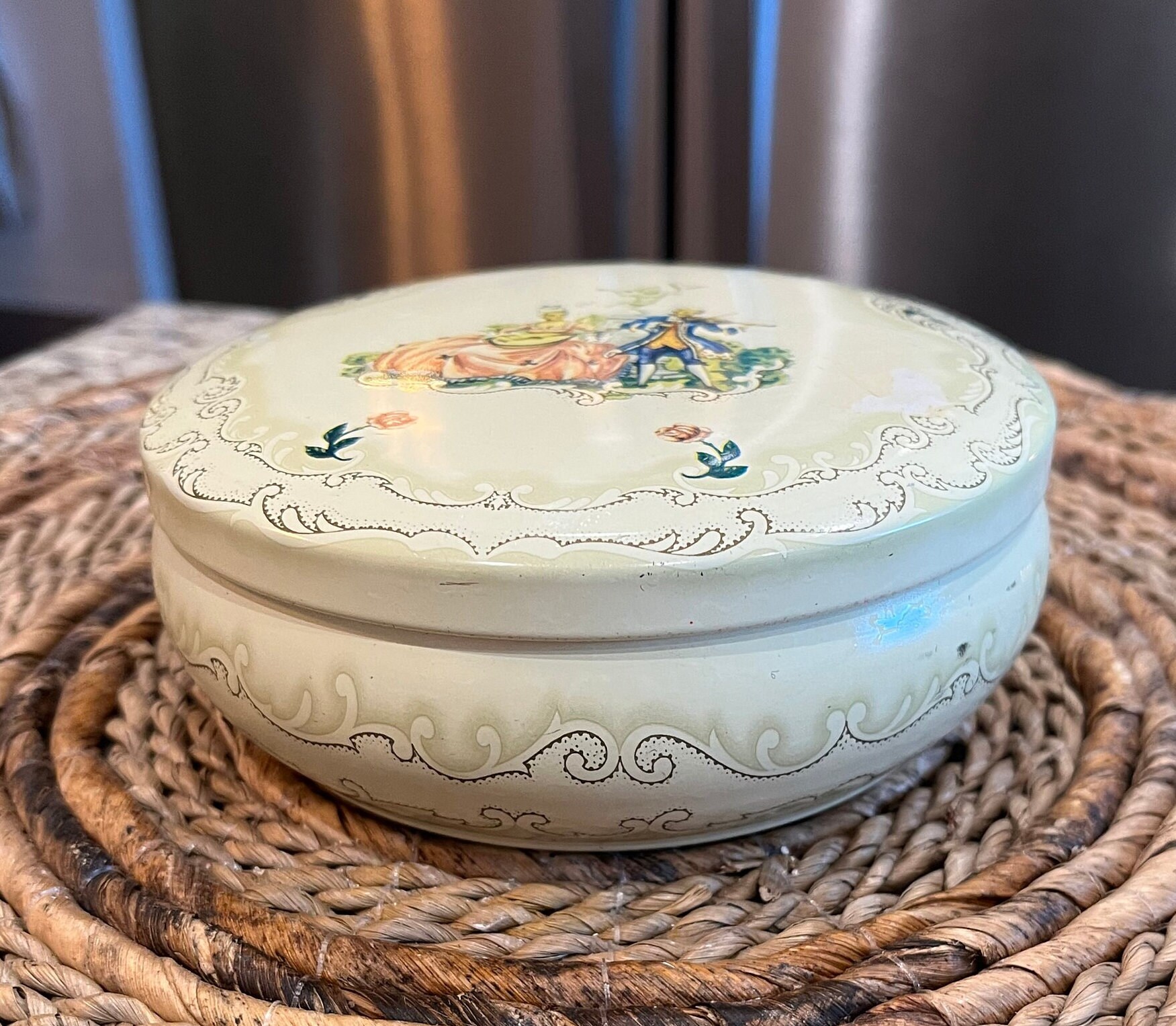 Vintage 1940's Daher Ware Tin Container Made in England - Etsy