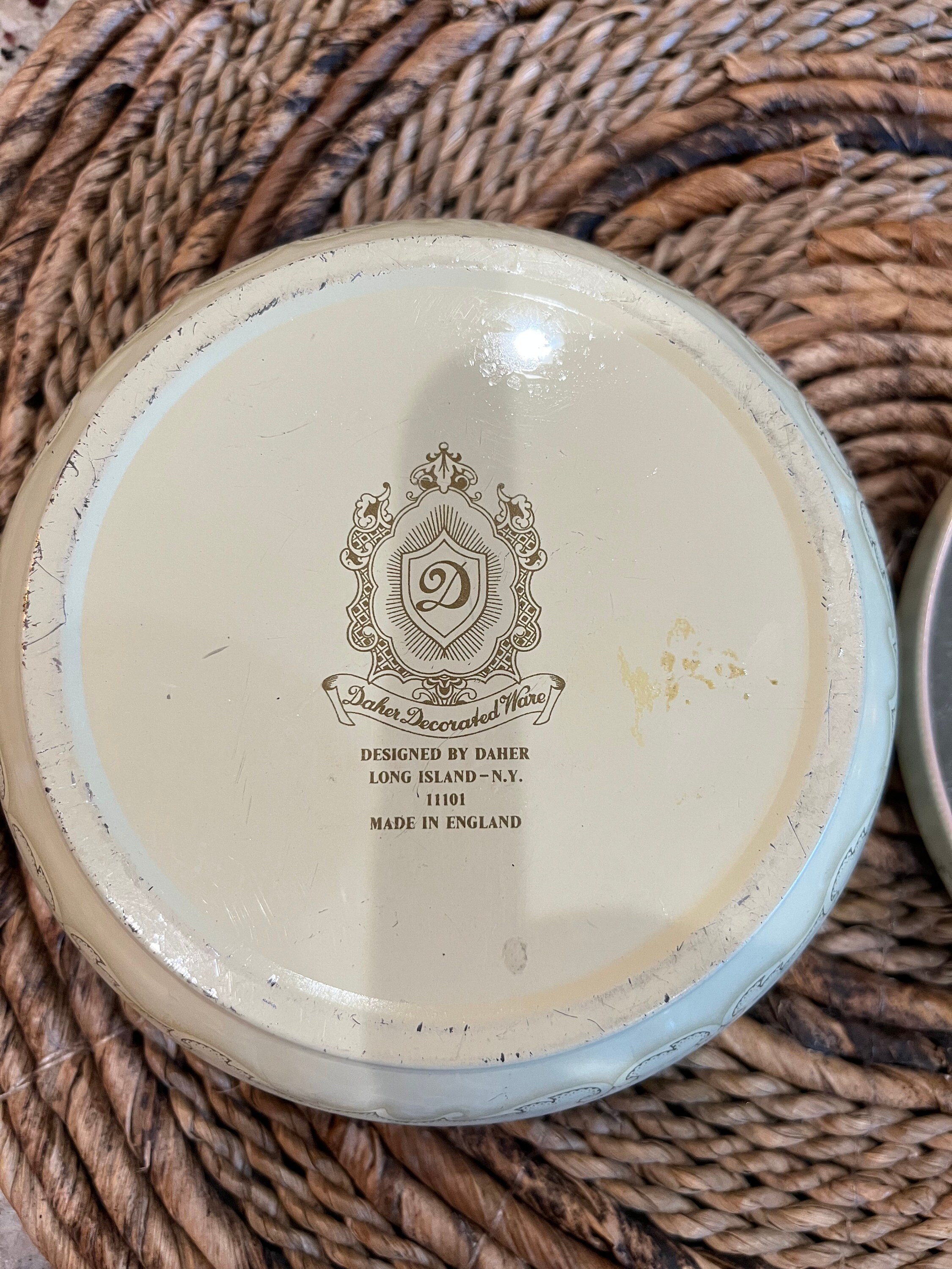 Vintage 1940's Daher Ware Tin Container Made in England - Etsy