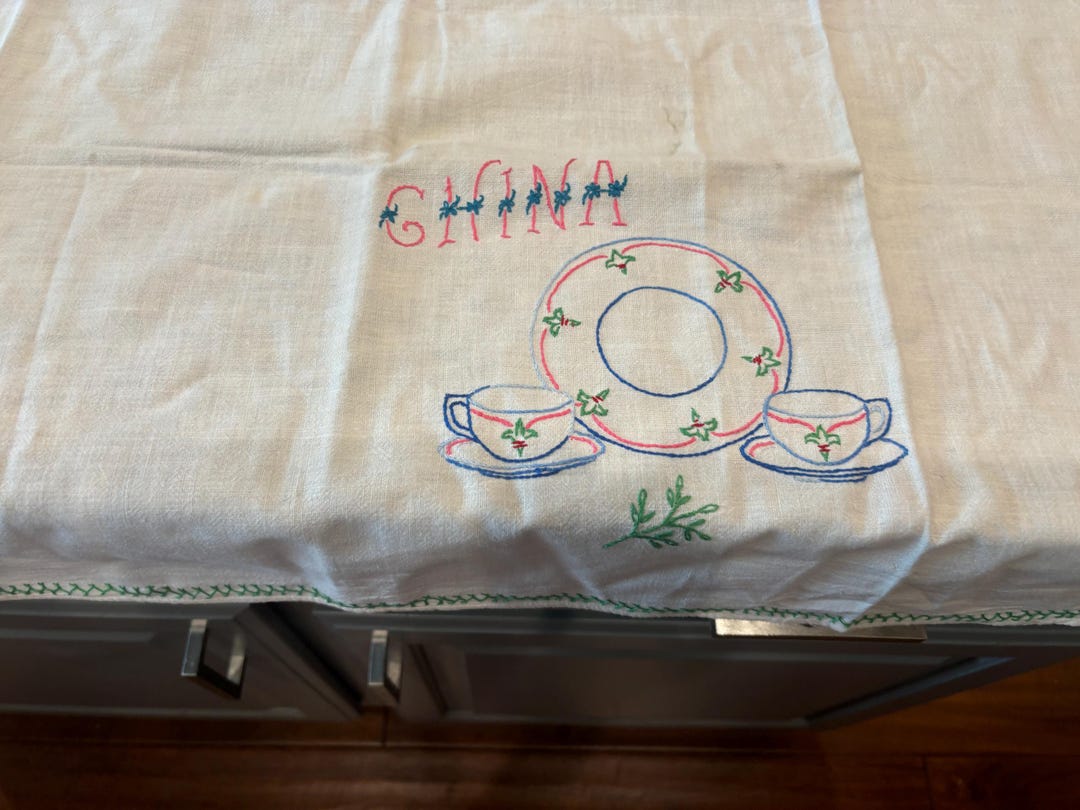 Vintage 1930's Granny Core, Granny Vintage Cotton Linen Embroidered ...