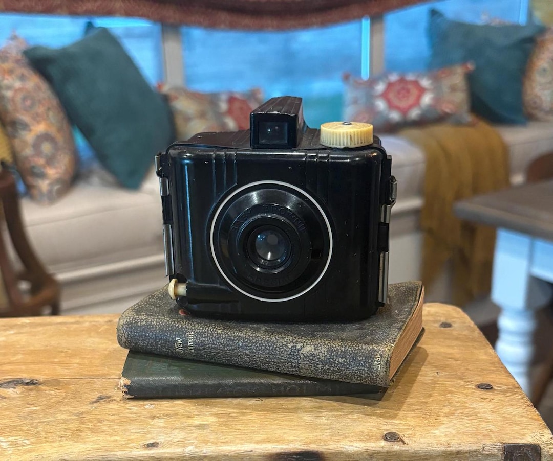 Vintage Circa 1940's Kodak Baby Brownie Bakelite Film Box Camera, Great ...