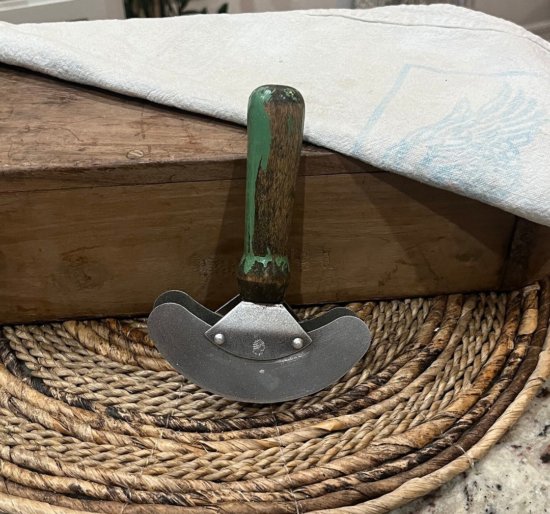 Vintage 1940's Chief Double Blade Sharp Chopper, Cutter. Chippy Green ...