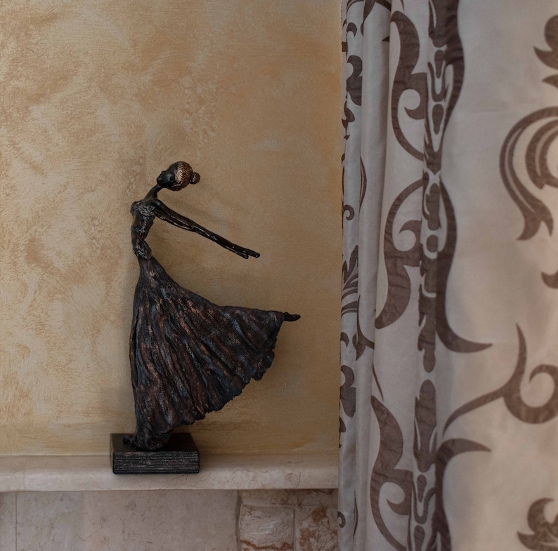 Table Top Dancing Ballerina. Handcrafted Decoration Item. Young Woman ...