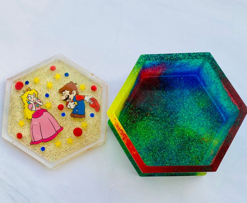 Super Mario and Princess Peach Inspired Epoxy Trinket Box - Etsy
