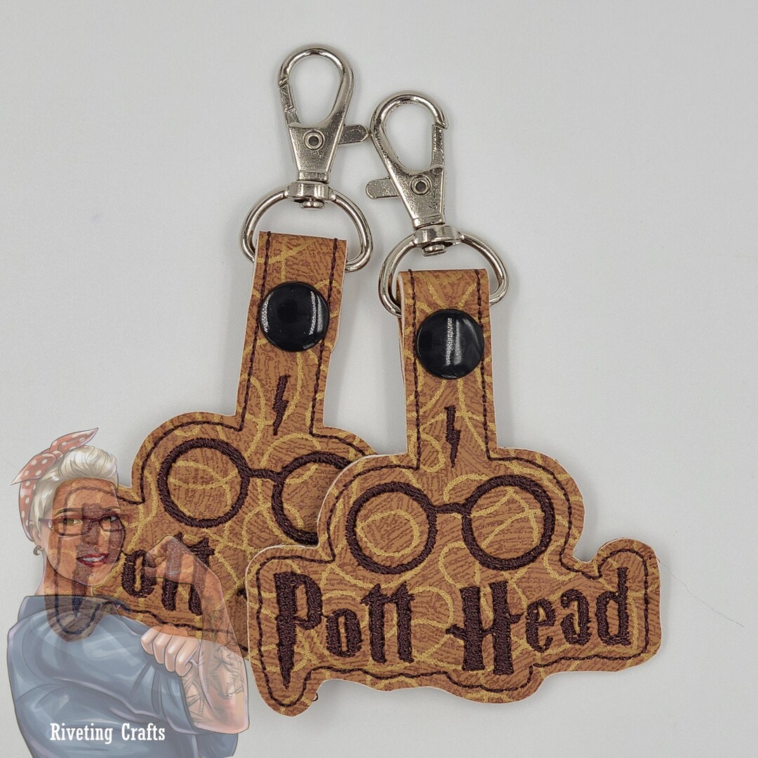 Pott Head Keychain – Harry Potter Fan Keychain, Magical Wizard Gift ...