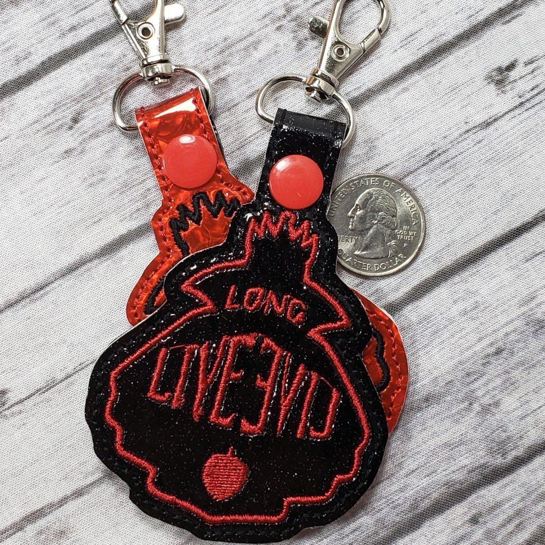 Evil Queen Keychain: Snow White Villain Silhouette Accessory - Etsy