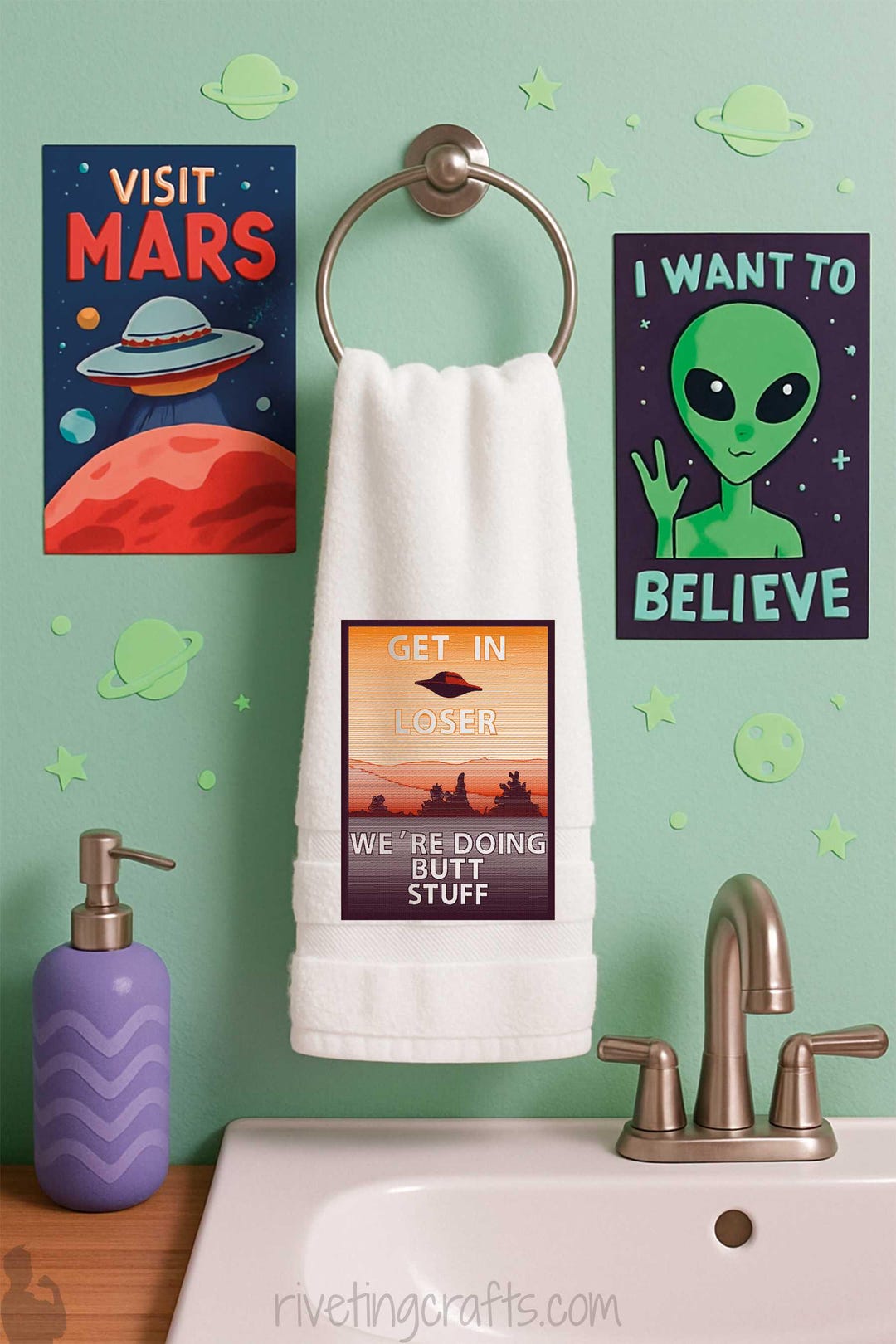 Funny Alien Abduction Hand Towel: Quirky Kitchen & Bathroom Decor - Etsy