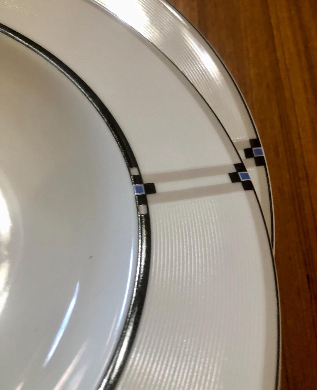 Mikasa Studio Nova Exhibition Y0290 Flat Rimmed Soup Salad Pasta Bowl 9 ...