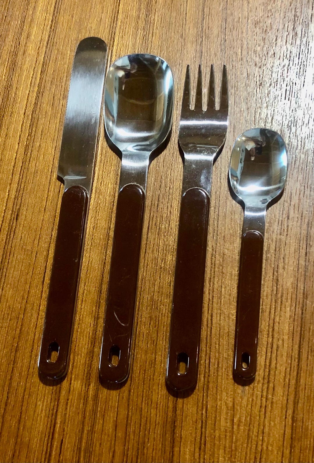 Oneida Colormate STYLE Chocolate Brown Flatware Stainless Steel Plastic ...