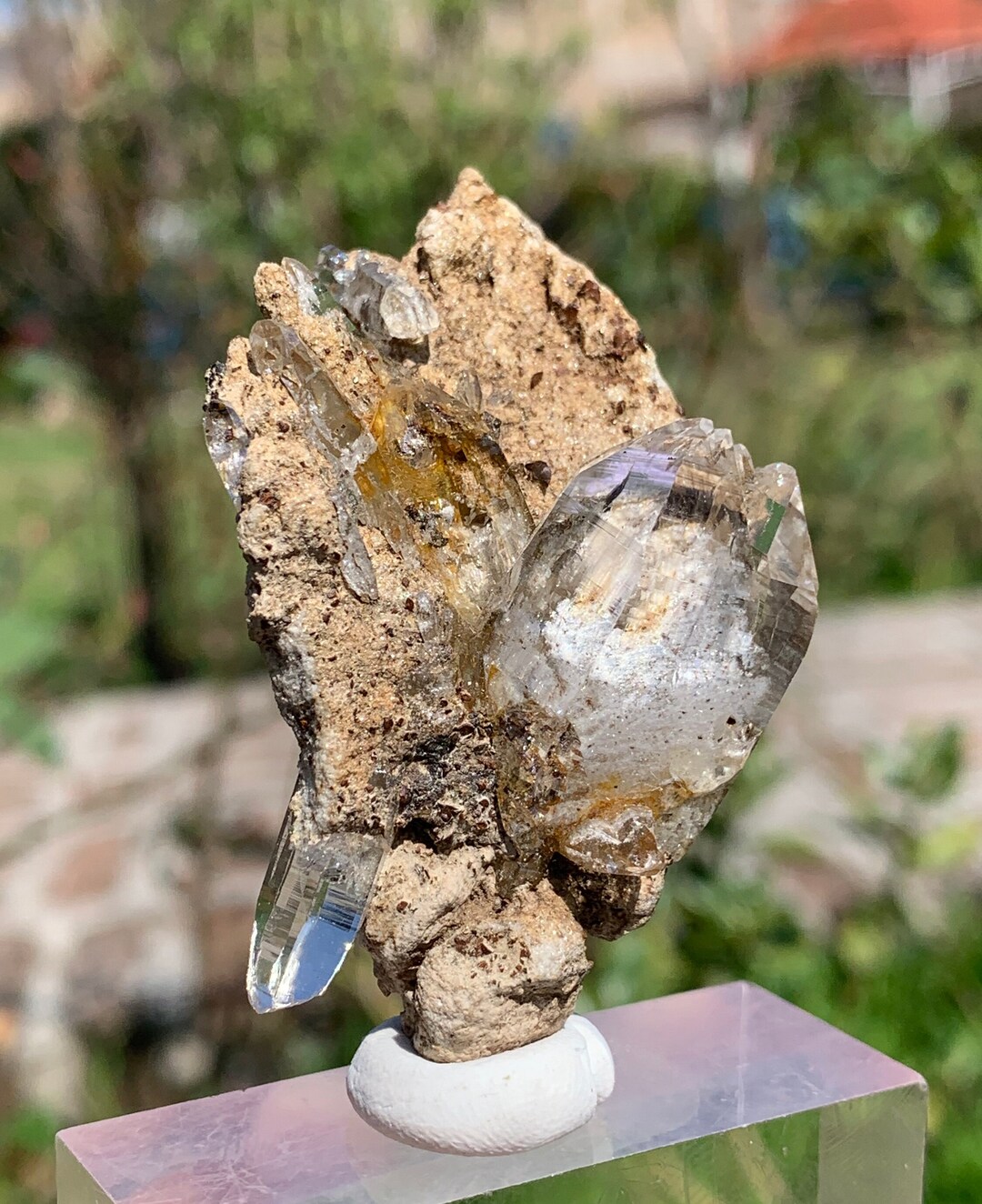 Hashupi Quartz Crystal Having Sharp Lustre With Mother-rock Combine ...