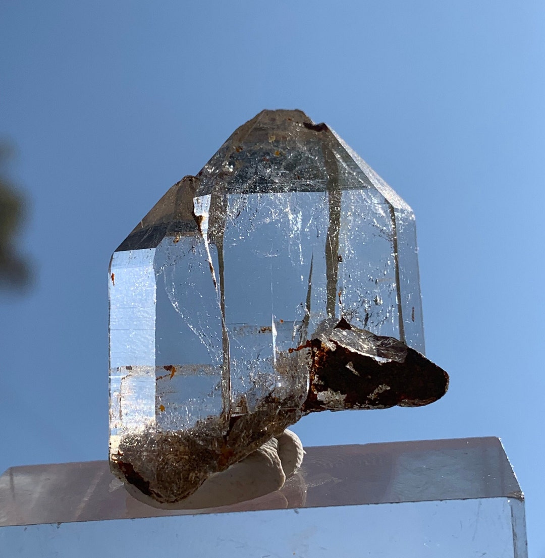 Hashupi Quartz Crystal Having Sharp Lustre From Himalayan Mountains ...