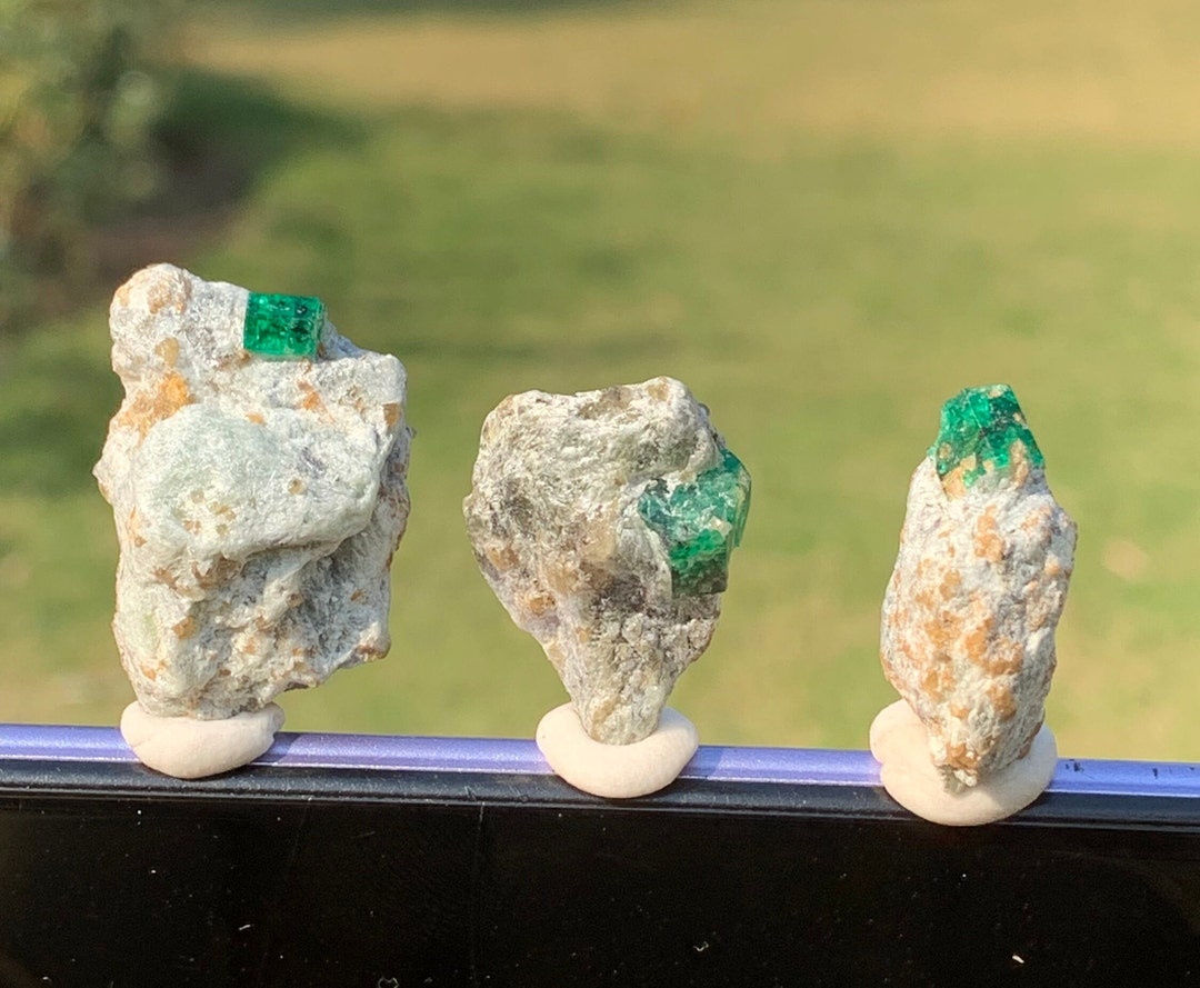 Double Terminated Emerald Crystals on Matrix: Pakistan Mineral ...