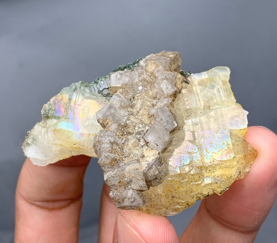 Rare Iridescent Quartz With Fluorescent Siderite (quartz With Rainbow ...