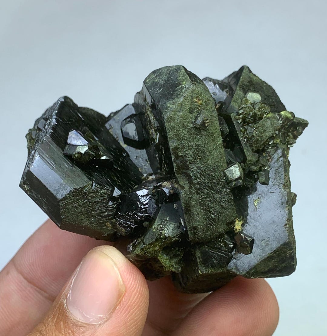 Rare Green Magnetic Epidote Octahedron Terminated Crystal From ...