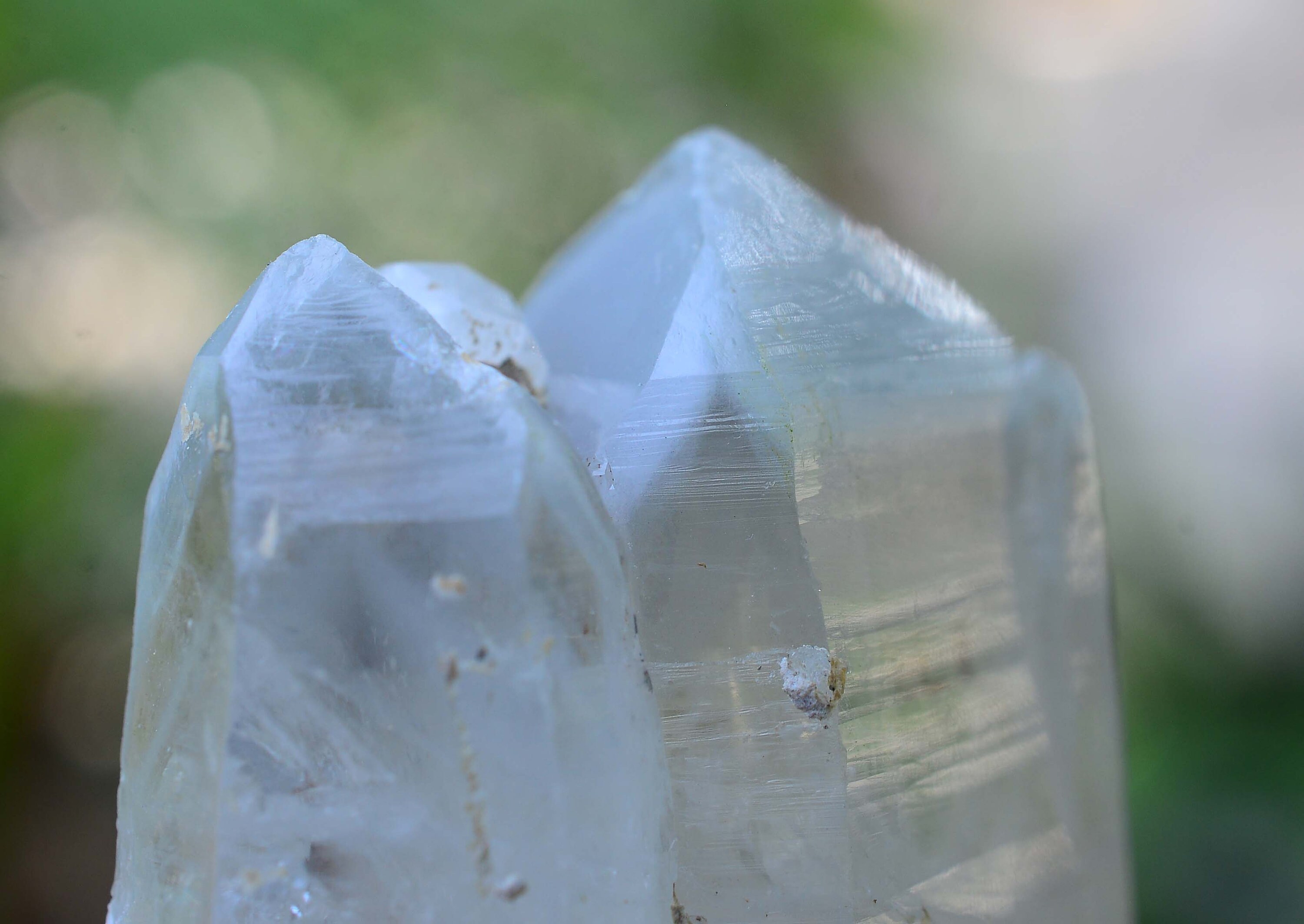 Twin Quartz Crystal With Twin Graphite Phantoms From Skardu Pakistan (N ...