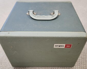 1957 KODAK 300 Color Slide Projector Readymatic Changer Pictures ...