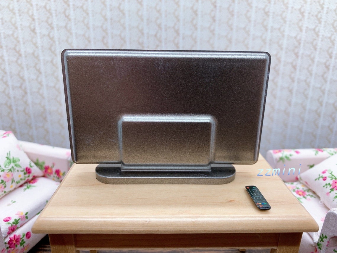 Dollhouse Miniature 1:12 Living Room LCD TV & 1 Remote Control - Etsy