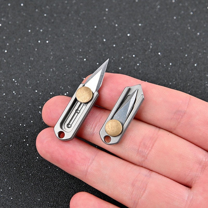 World Smallest Real Titanium Alloys Miniature Tiny Working Pocket Knife ...