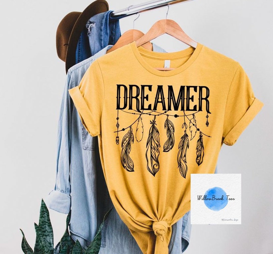 Chemise Dreamer, Dreamer avec plume, tee aztèque, cadeau pour elle, cadeau pour maman, chemise ...