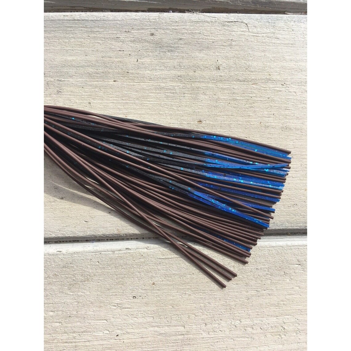 Bass Jig Skirts Living Rubber Silicone Mix Lot of 10 Brown With Black ...