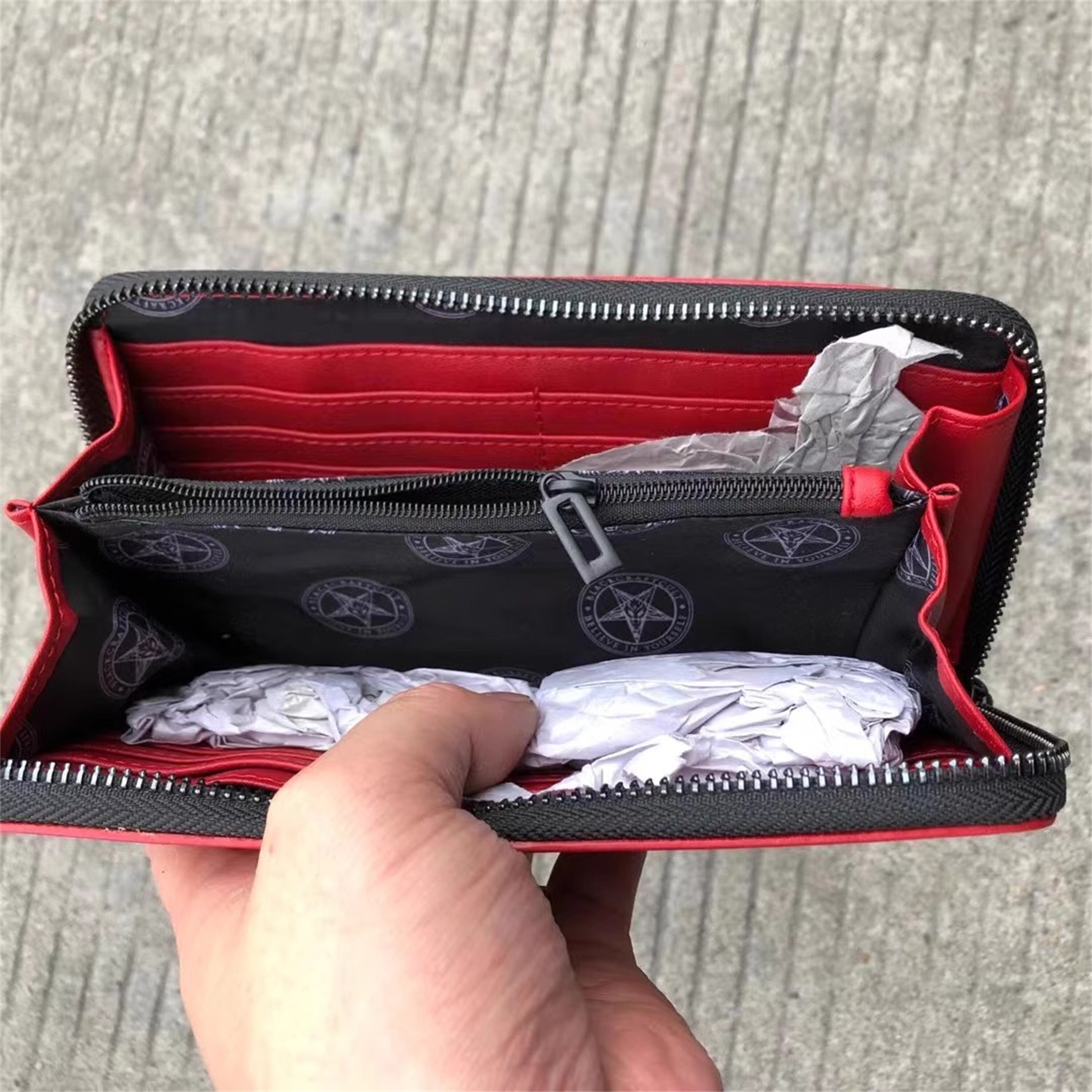 Red Gothic Dark Rock Punk Hand Wallet, Zipper Bag, Leather Wallet, Card ...