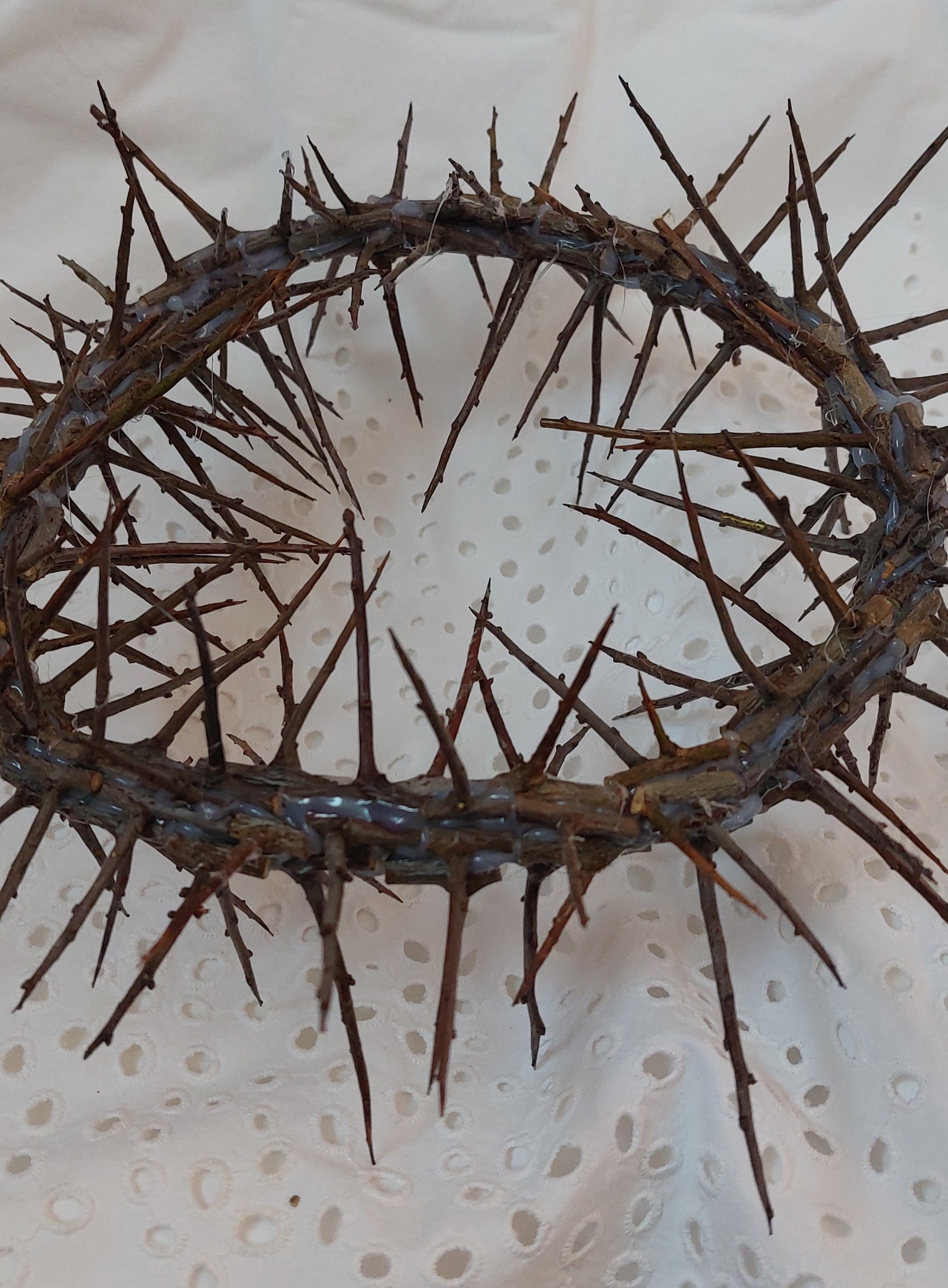 Sharp Thorn Crown: Rustic Jesus Christ Decor, Passover Prop - Etsy