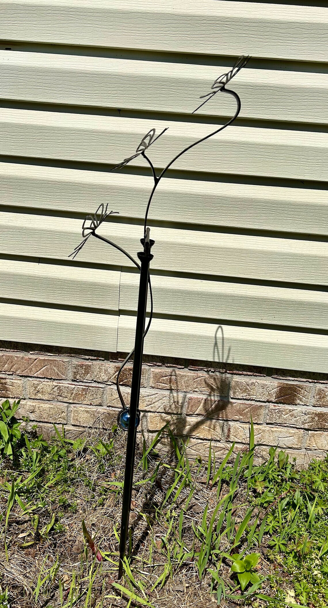 Balancing Bumble Bees Yard Art - Etsy