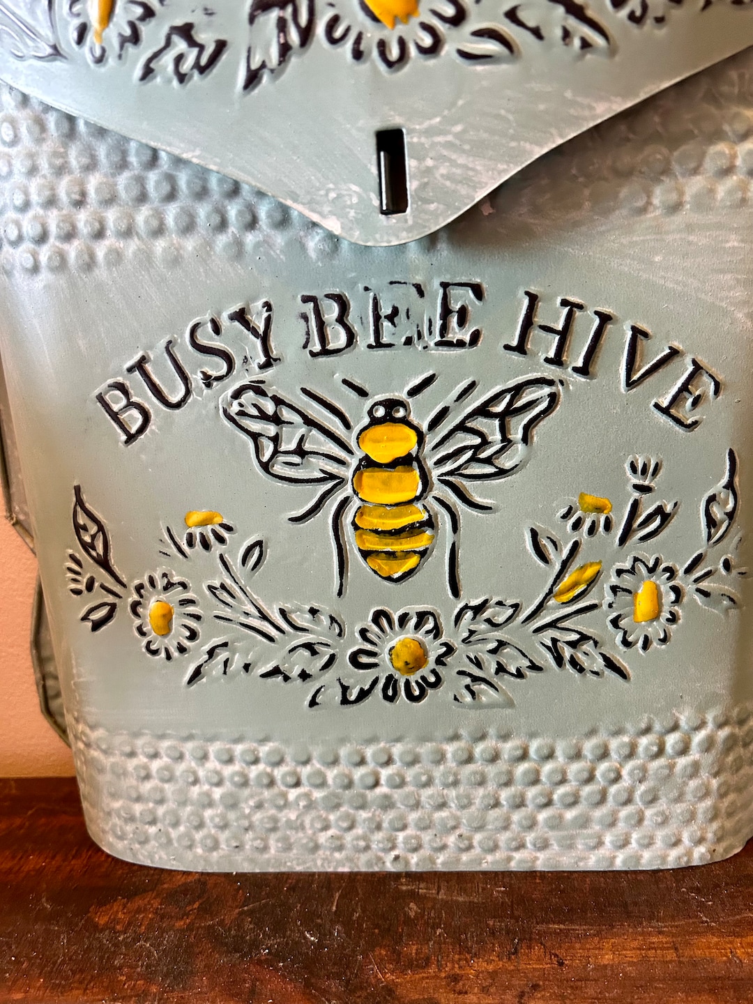 Busy Bee Mailbox Wall Mounted - Etsy