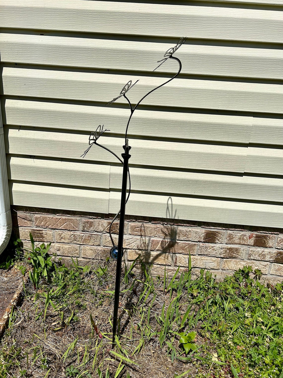 Balancing Bumble Bees Yard Art - Etsy