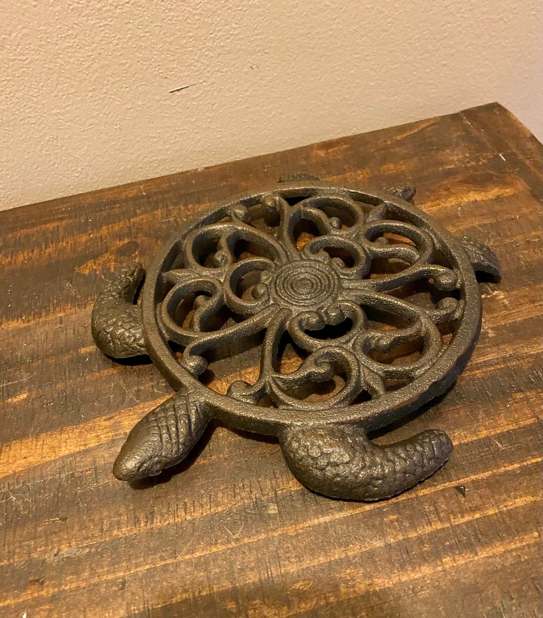 Turtle Trivet medium. Cast Iron - Etsy