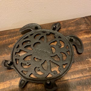 Turtle Trivet medium. Cast Iron - Etsy