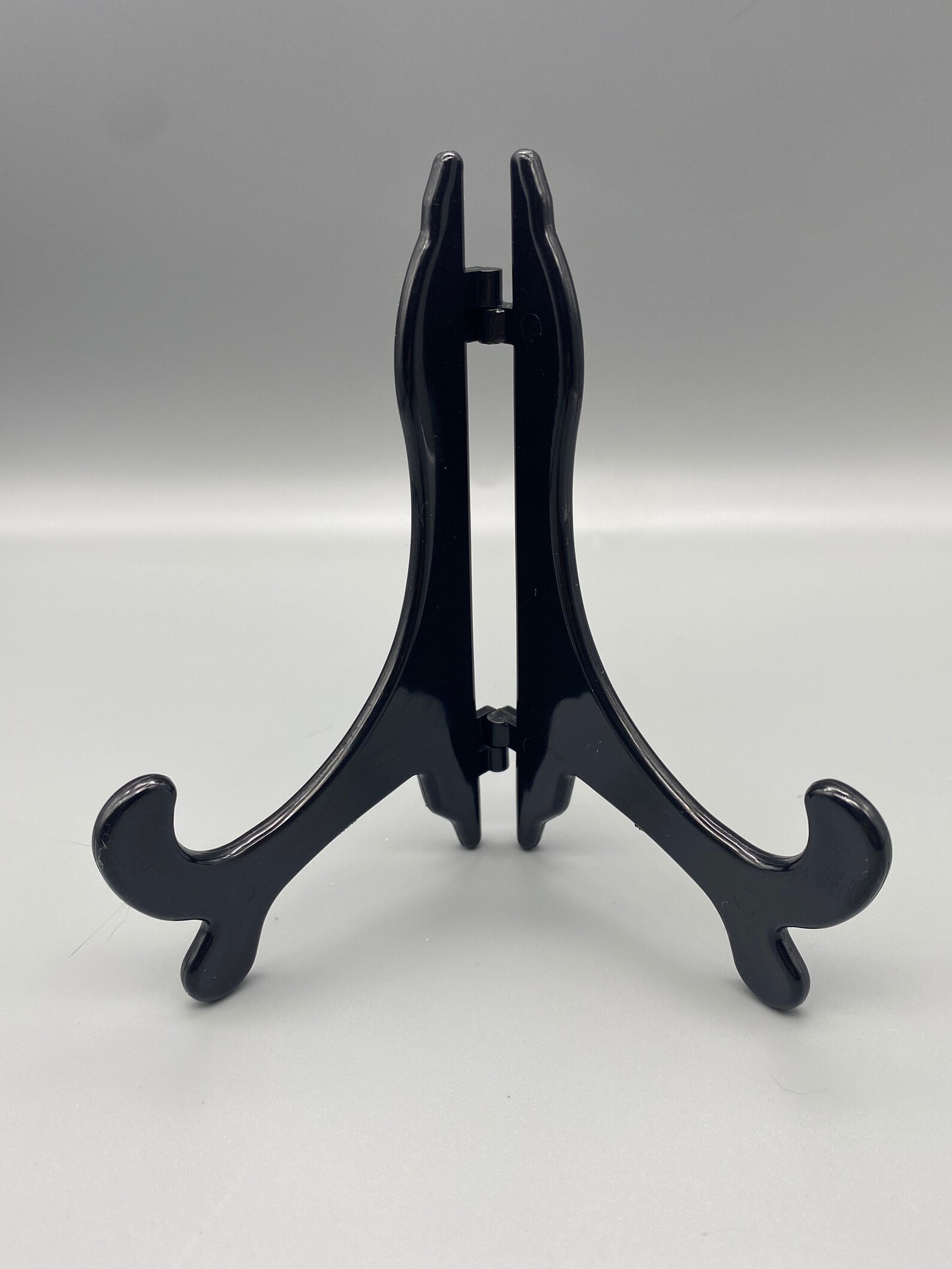 10x Classic Plate Stands Black Plastic to Fit Plates Sizes: - Etsy