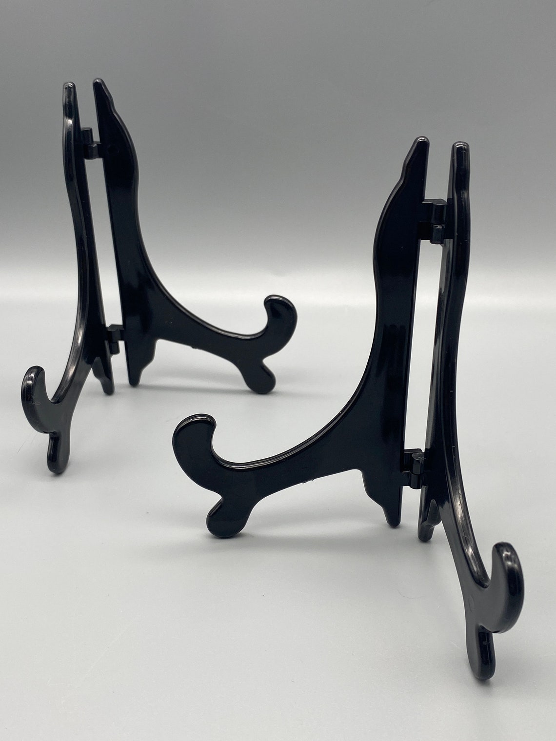 10x Classic Plate Stands Black Plastic to Fit Plates Sizes: - Etsy
