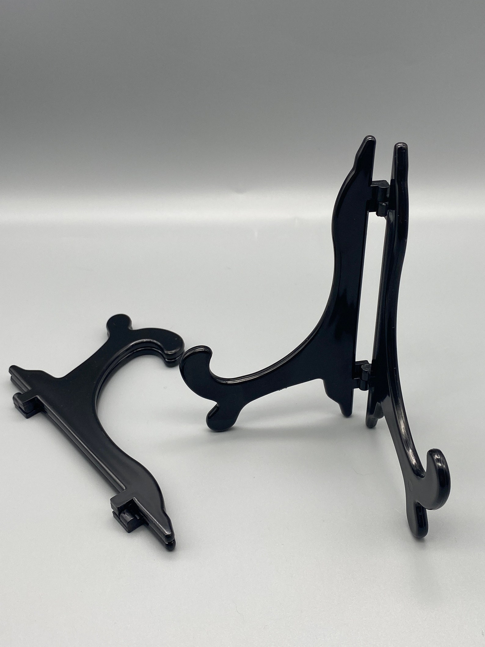 10x Classic Plate Stands Black Plastic to Fit Plates Sizes: | Etsy