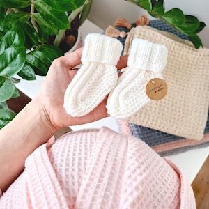 Hand Knitted Merino Wool Baby Booties Unisex Booties Newborn - Etsy
