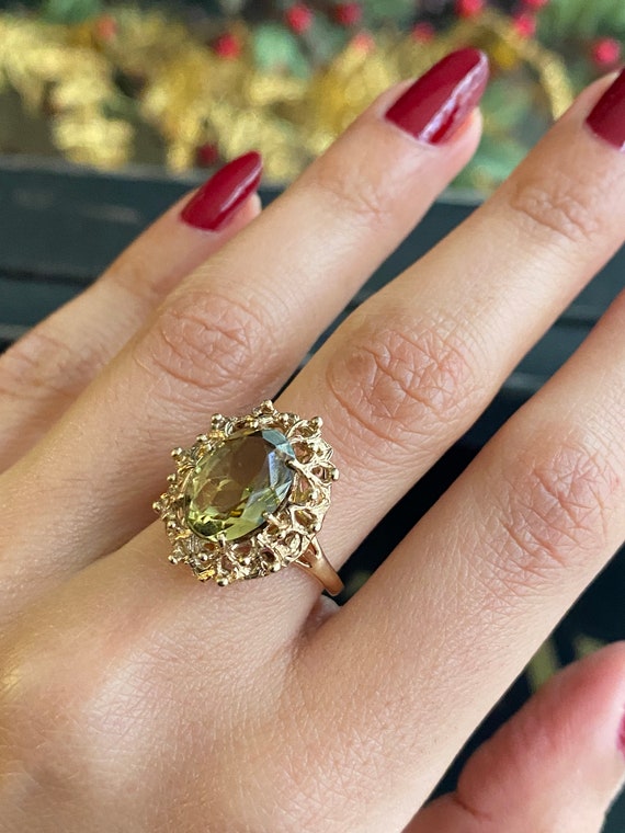 9ct yellow gold ring store