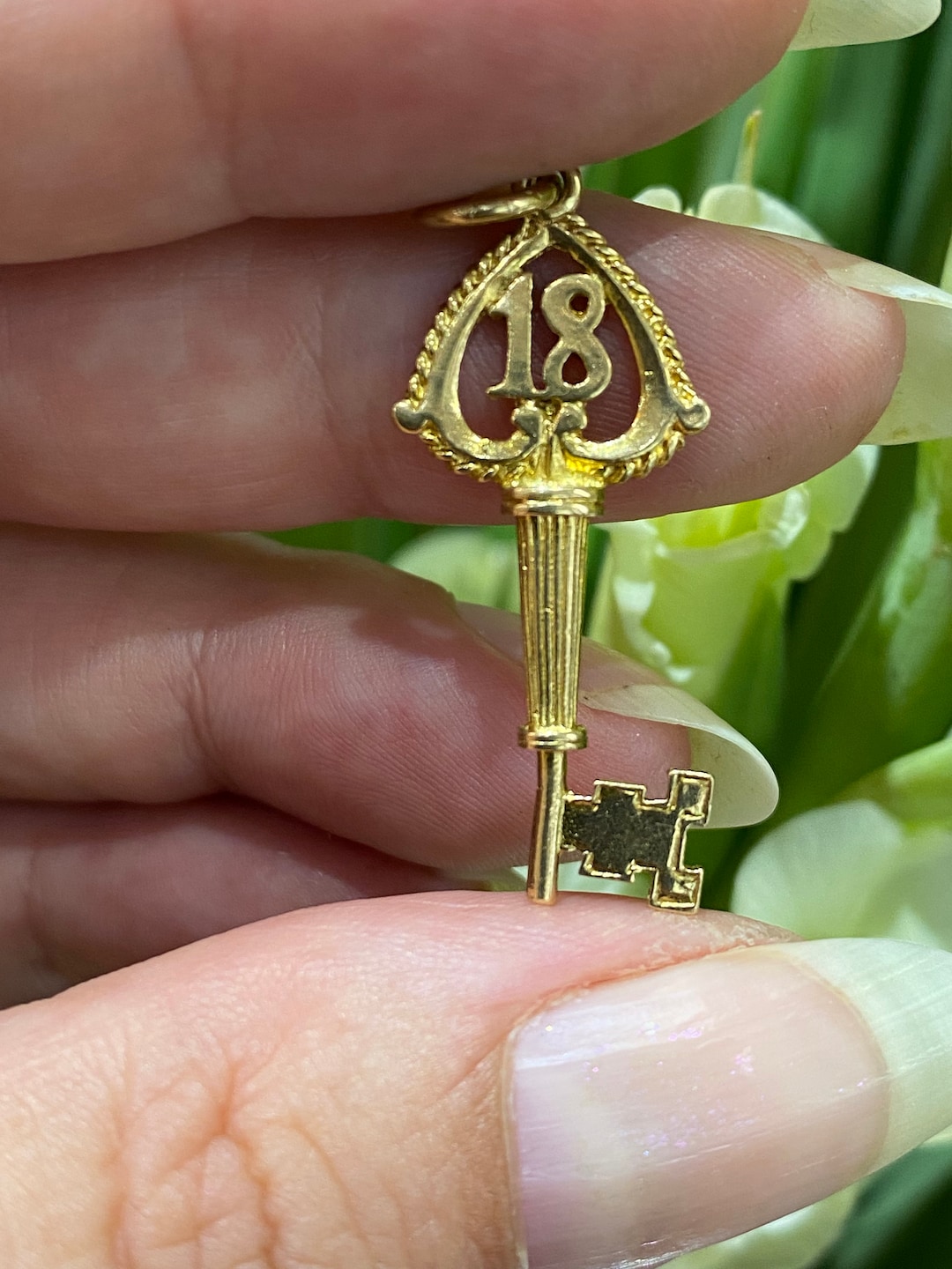 18th Birthday Key Charm in 9ct Yellow Gold - Etsy
