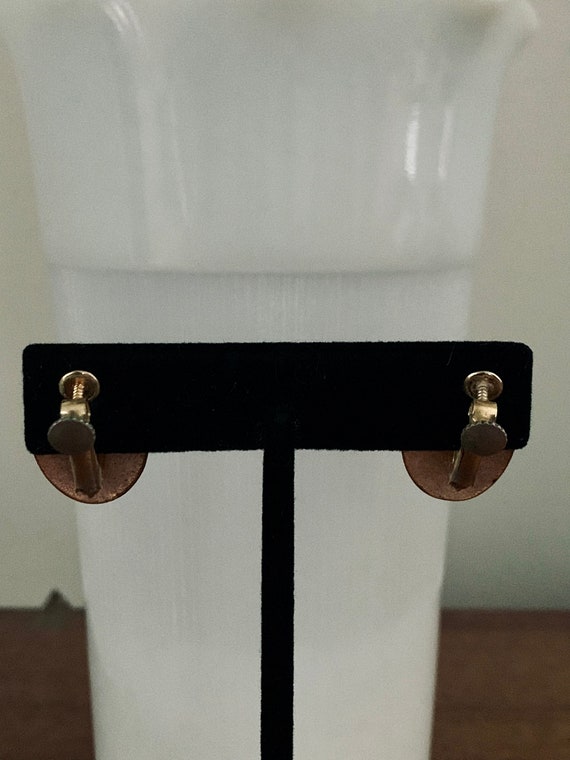 Vintage 1960s Mod Painted Enamel Hinge Screw-Back Ear… - Gem