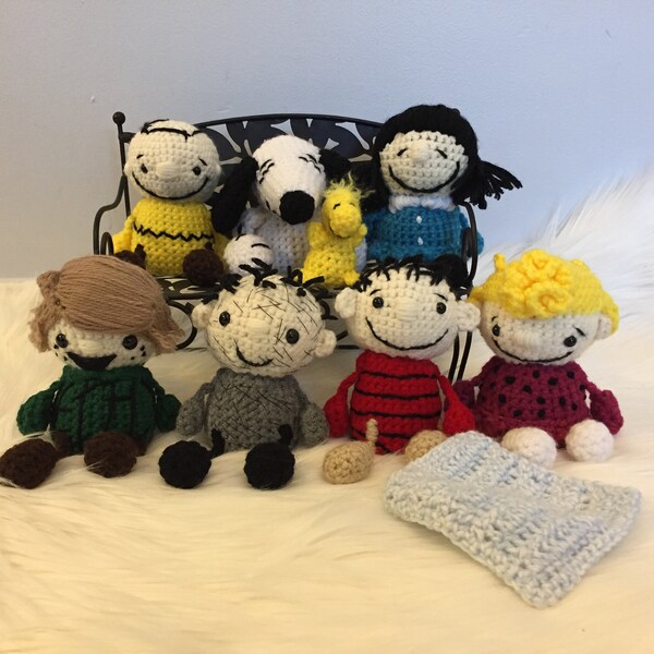 Peanuts Characters - Etsy