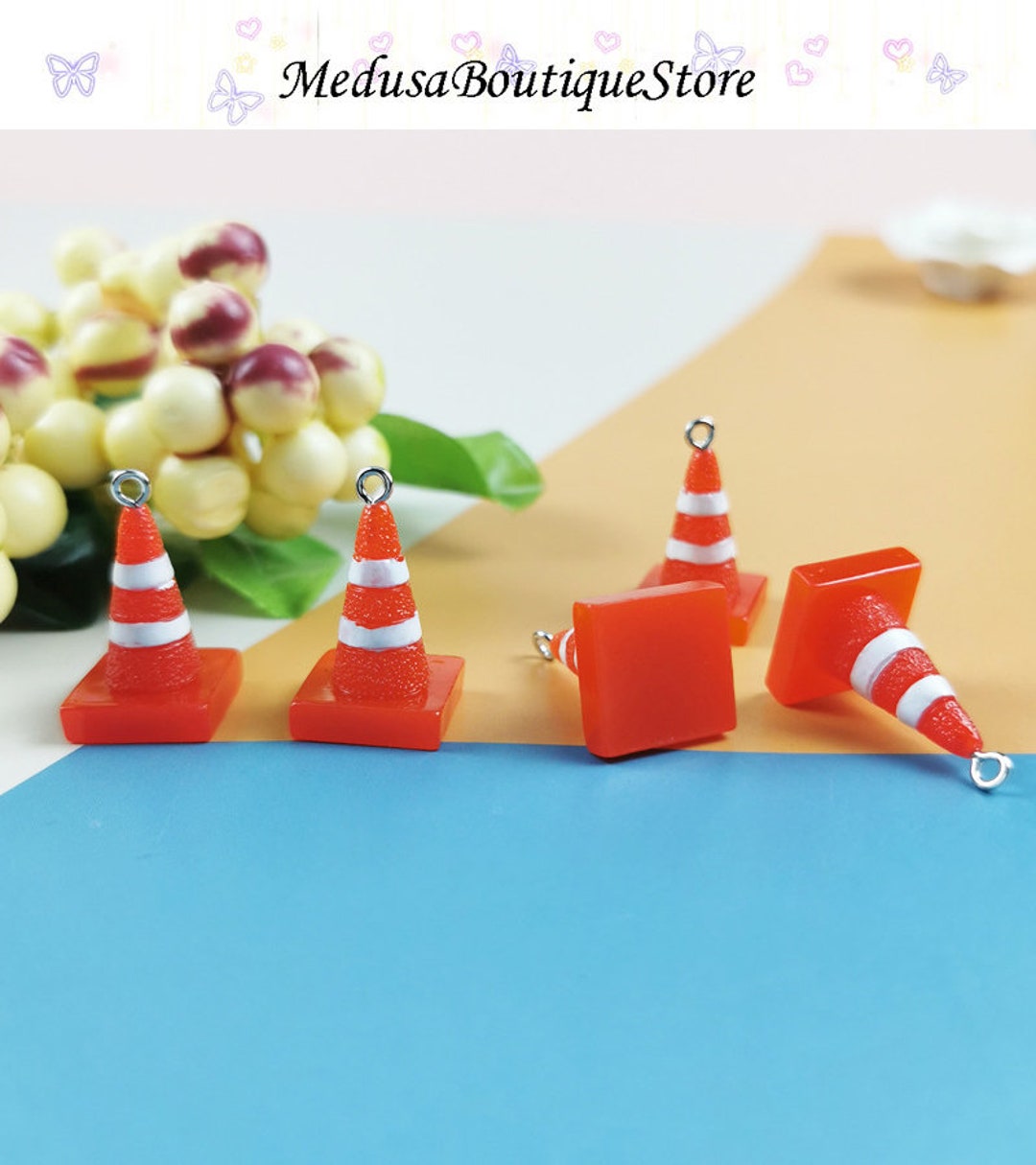 5pcs Mini Traffic Cone Charms, Traffic Cone Pendant, Warning Sign ...