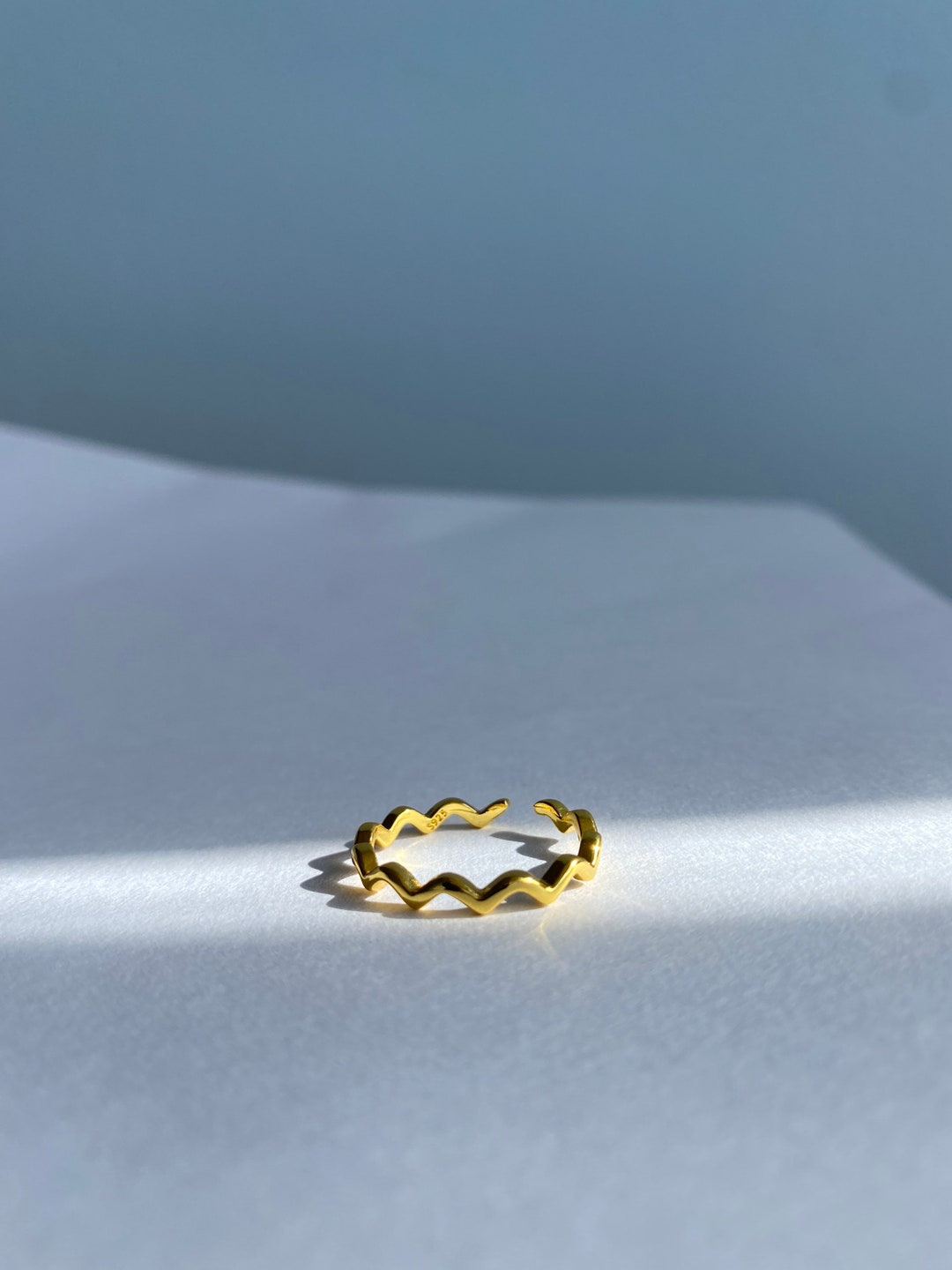 Extra Thin Gold Wavy Ring Gold Minimalistic Ring Minimalism - Etsy