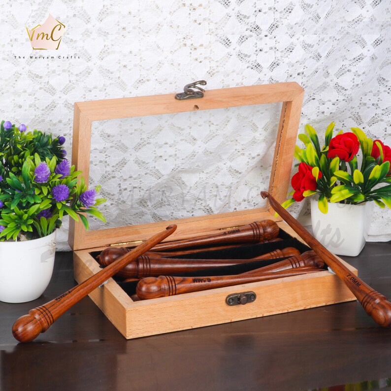 Rosewood Crochet Hook Set: Ergonomic Knitting Tools, Sizes 3.5-12mm - Etsy