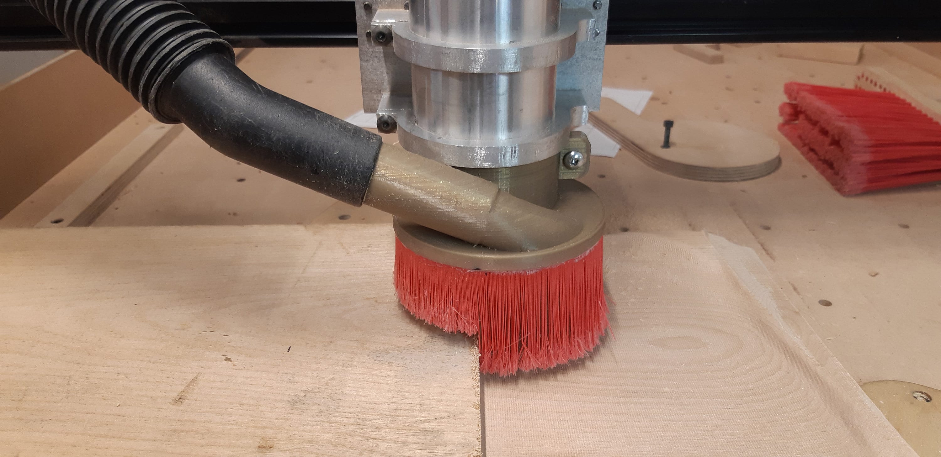 Innovative Modular Makita Router Cyclonic Dust Boot System for CNC. 3 ...